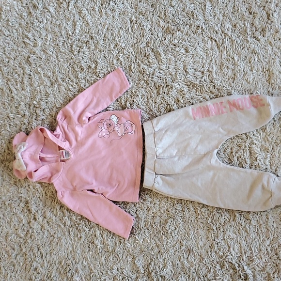 disney junior | Matching Sets | Minnie Mouse Sweat Suit Set | Poshmark